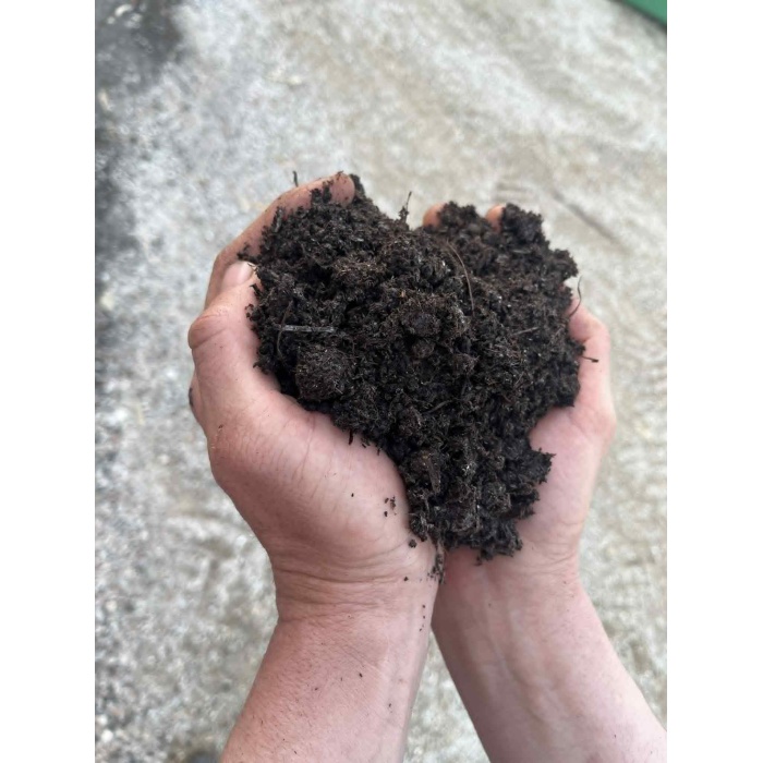 Cow Manure – 60L – Garden in a Bag